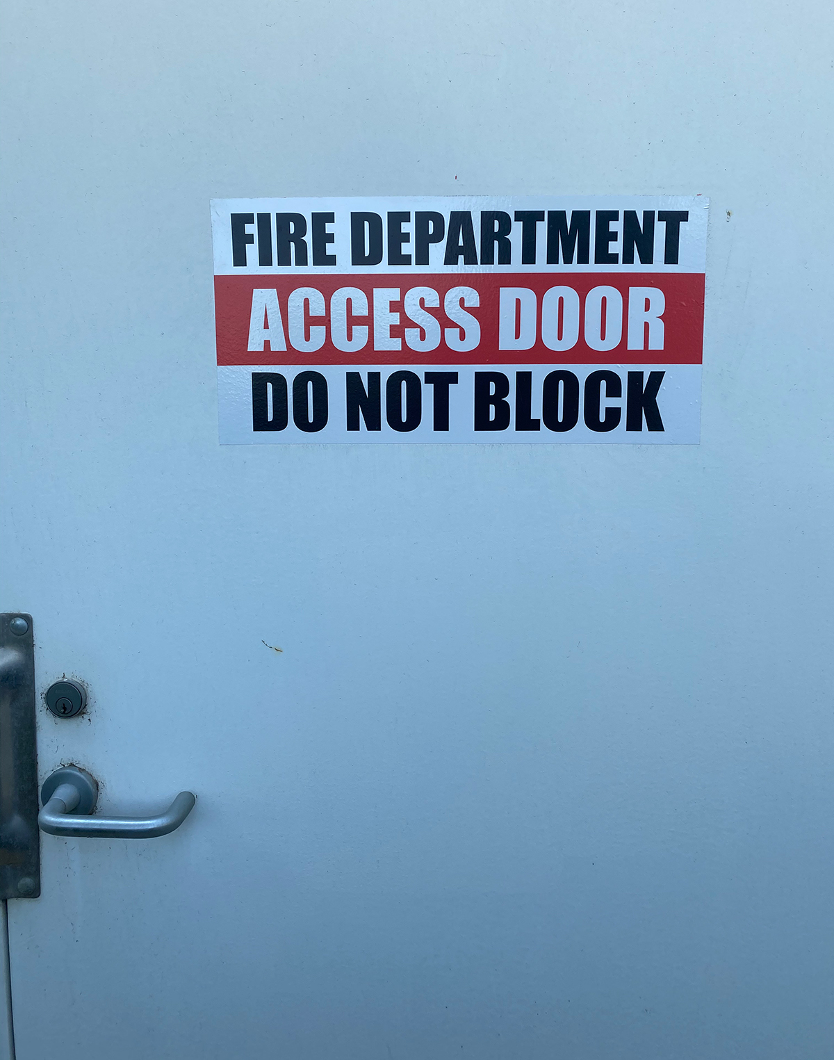 FIRE DEPARTMENT ACCESS DOOR DO NOT BLOCK Signs